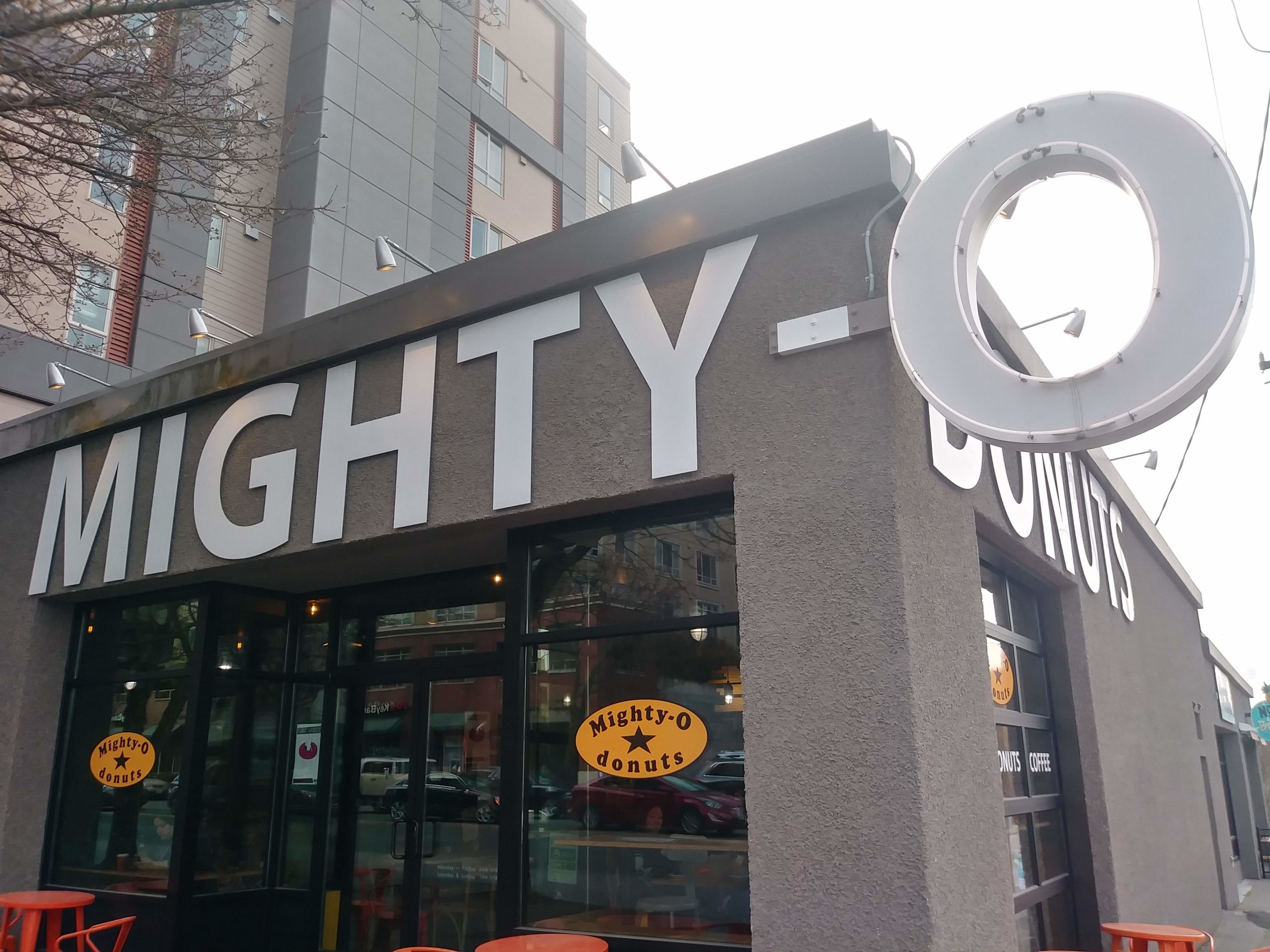 Storefront – Mighty-O Donuts, Seattle, Washington – Isaac Kremer